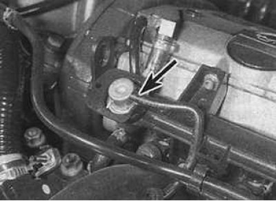 Bosch Motronic MP511 injection system — removal and installation ...